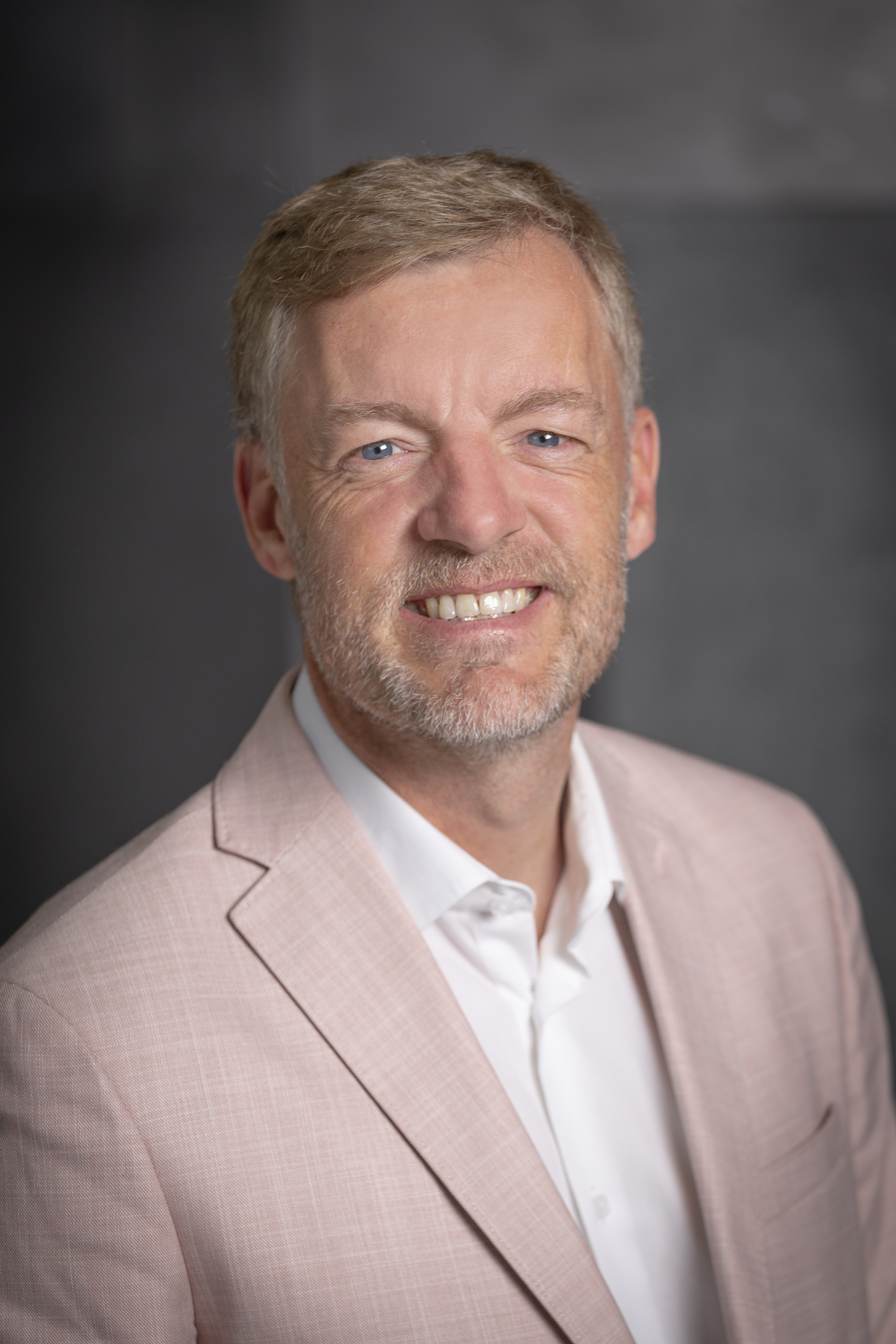 Ernennung von Charles Perraudin zum neuen CEO von Epona. - Epona